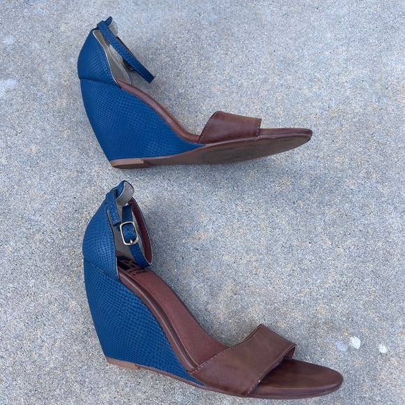 because life is good | Shoes | Preowned Because Life Is Good Wedges ...